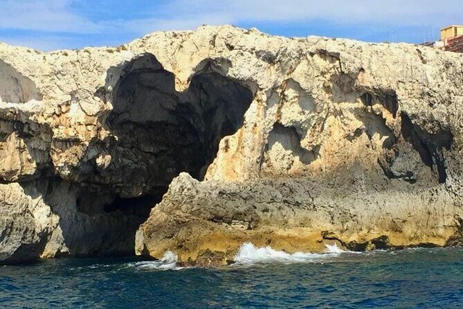 Tour of Ortigia Island and the sea caves - An In-Depth Look at the Tour Experience