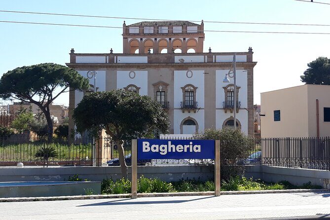 Tour of Villa Palagonia and Street Food itinerary in Bagheria - Practical Details and What to Expect