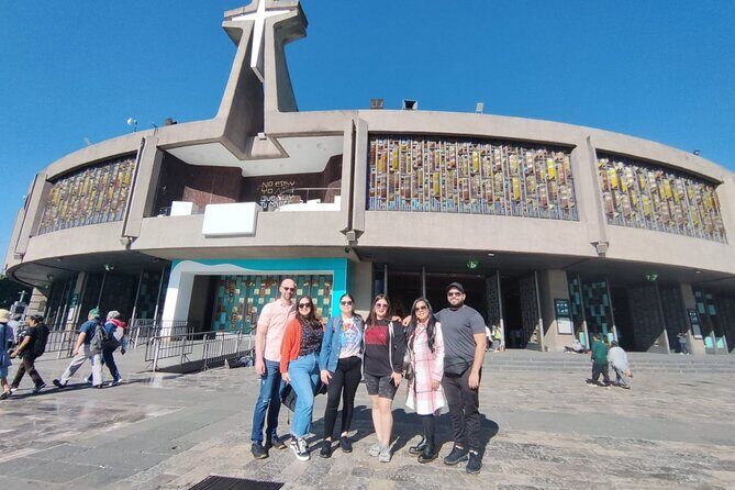 Tour Pyramids of Teotihuacan + Cave - FAQ