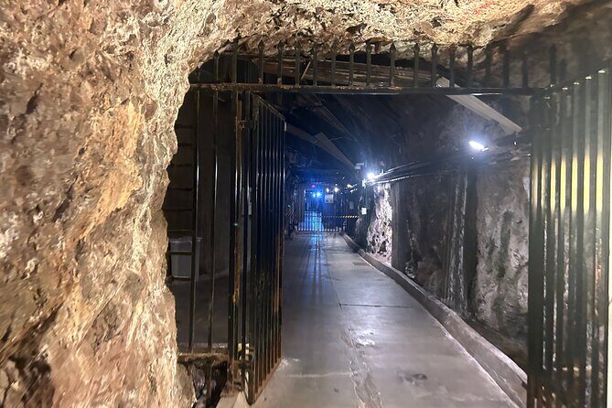 Tour the Hoover Dam and Hike the Historic Railroad Tunnel Trail - FAQs