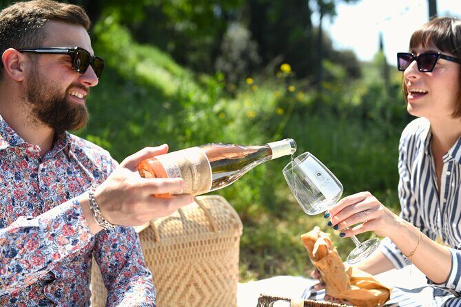 Tour through the vineyards and wine and olive oil tasting in Tuscany - FAQs