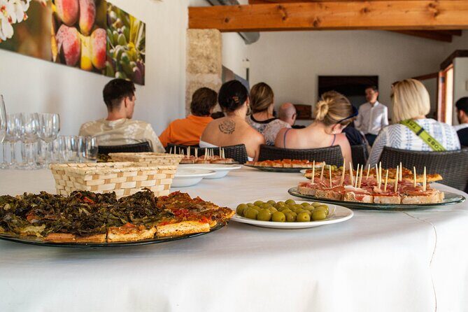 Tour to olive grove and olive mill, oil tasting and snack - FAQ