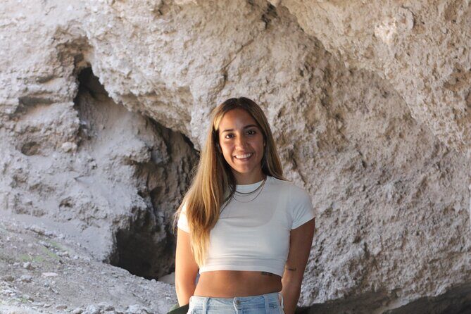 Tour to Teotihuacan with visit to ancient caves and CDMX transportation - Key Points