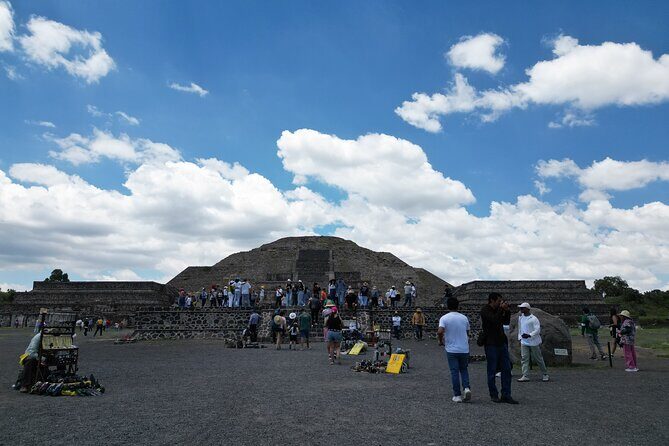 Tour to Teotihuacan with visit to ancient caves and CDMX transportation - What Could Be Better?
