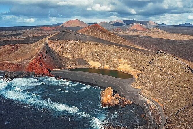 Tour to Timanfaya, La Geria and La Laguna Verde - The Itinerary Breakdown: What You’ll See and Experience