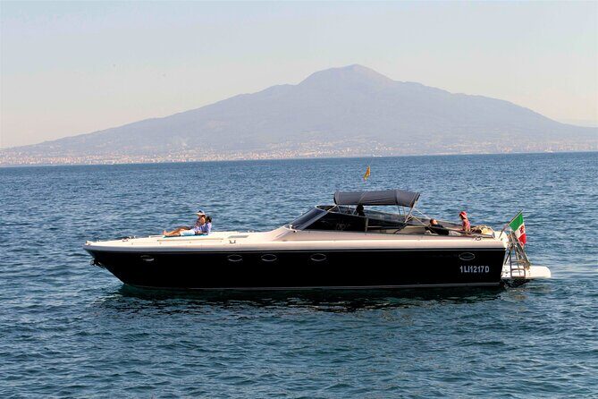 Tours on Itama 50: Capri, Amalfi Coast, Ischia and Procida - The Value Proposition