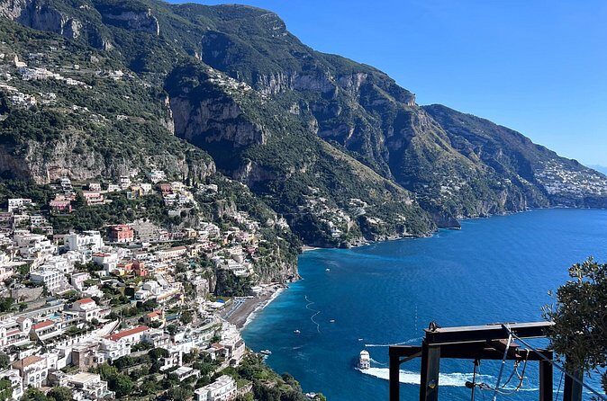 Tours on the Coast: Ravello, Amalfi and Positano in One Day - Positano: The Painted Village