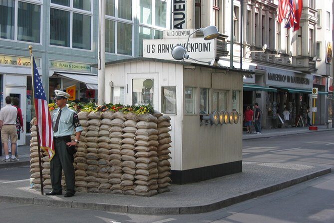 Tours & Sightseeing in English of Berlin, Potsdam and Sachsenhausen - An In-Depth Look at the Tour Experience