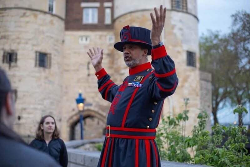 Tower of London After Hours with Beefeater & Keys Ceremony - Who Should Consider This Tour?