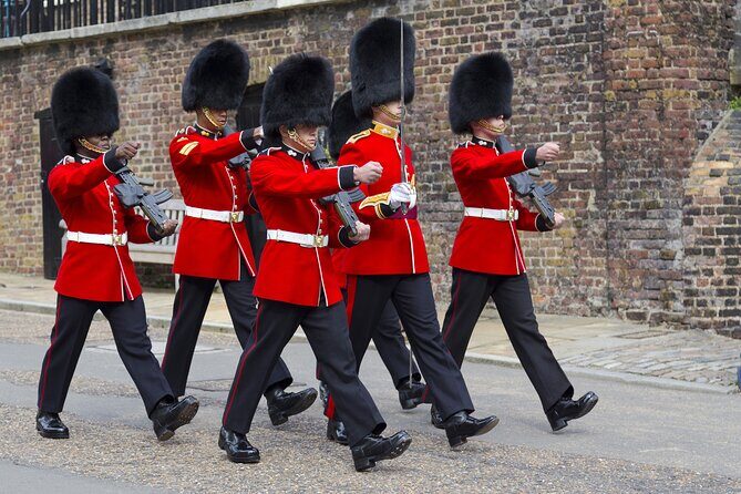 Tower of London: Crown Jewels & Beefeater Opening Ceremony - FAQs