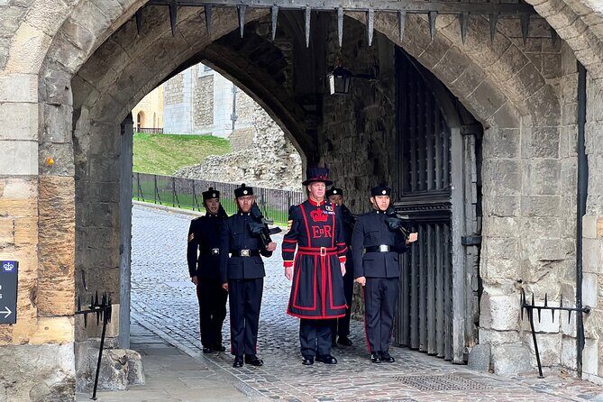 Tower of London Early Access, Opening Ceremony and Royal London - Practical Tips for Travelers