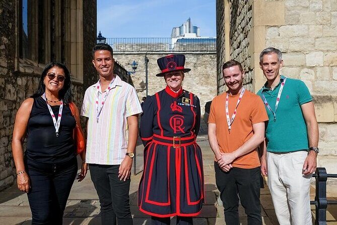Tower of London Guided Tour with Beefeater Meet & Crown Jewels - FAQs