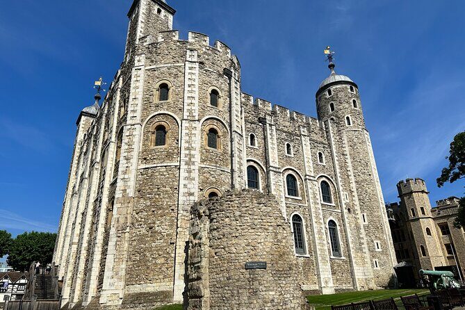 Tower of London & Tower Bridge Private Tour for Kids and Families - An In-Depth Look at the Tour Experience
