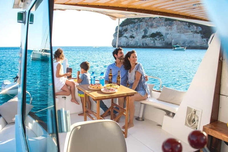 Traditional boat 10 beaches in the south of Menorca. Snorkeling, SUP and drinks - Water Activities: Fun and Accessible