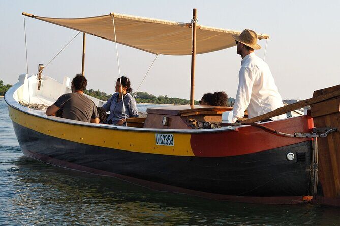 Traditional Bragozzo Boat Tour to Murano, Burano & Torcello - The boat experience: charm and practicality