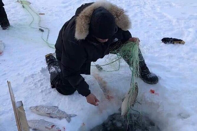 Traditional Ice Fishing with Net Pull and Lunch - Exploring the Traditional Ice Fishing with Net Pull and Lunch Tour in Yellowknife
