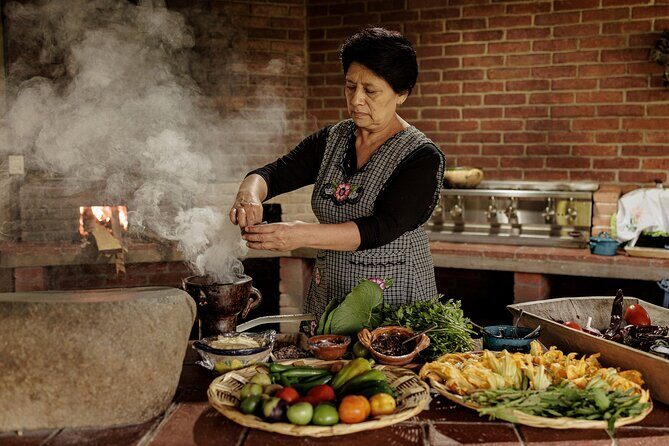 Traditional Oaxacan Cooking Class - Key Points