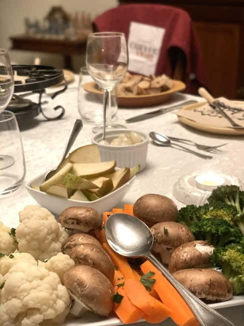 Traditional Swiss Dinner: Cheese Fondue, Appetizers/Dessert - Who Should Consider This Tour?