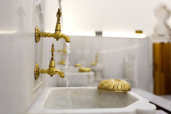 Traditional Turkish Bath Experience in Istanbul - Practical Tips for Your Visit