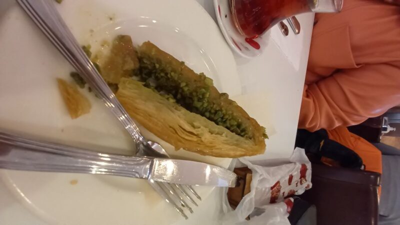 Traditional Turkish Night Show with Dinner&Non limit Drinks - Drinks and Atmosphere: Unlimited and Lively