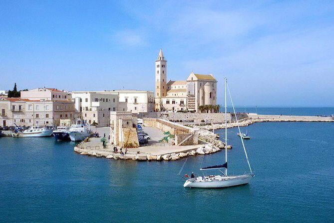 Trani Private Tour: a piece of art overlooking the Adriatic sea - The Experience: What We Imagine It’s Like
