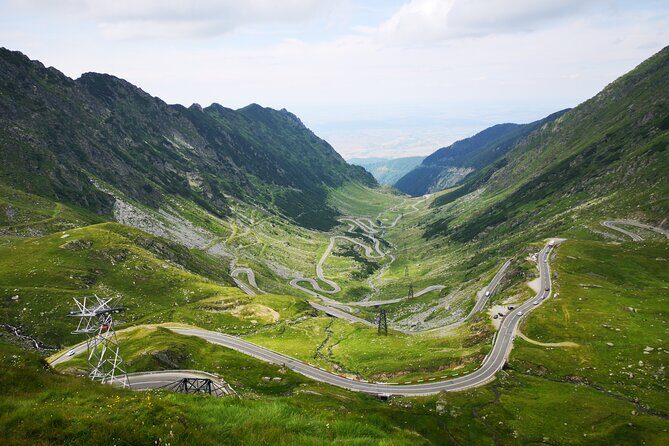 Transfagarasan Road & Balea Lake - Private Tour from Bucharest - Vidraru Dam: Power and Serenity