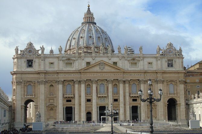 Transfer Fiumicino Fco Airport to Civitavecchia Port with 3 hours Rome Tour - The Experience: Comfort, Convenience, and Authenticity