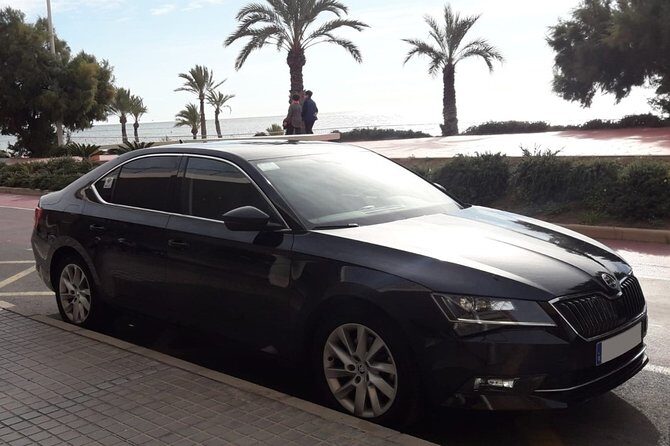 Transfer from Benidorm to Alicante airport with private Sedan max. 3 passengers - Key Points