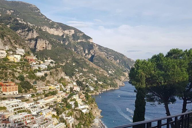 Transfer From Naples airport or station to Positano and vice versa - Who Should Consider This Transfer?