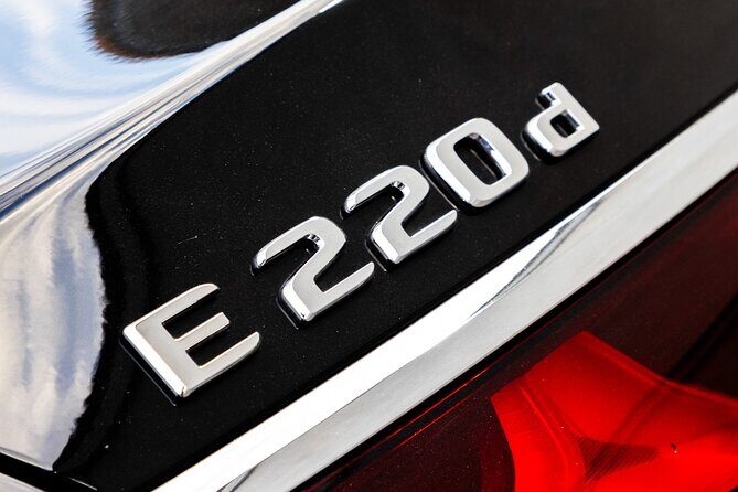 Transfer from Naples to Amalfi - Who Should Consider This Transfer?