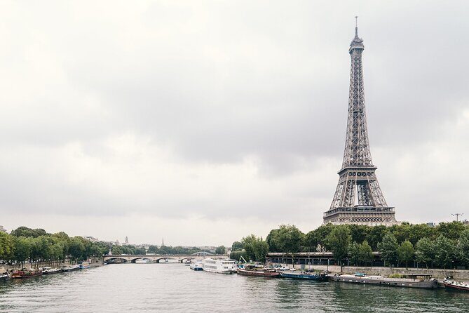 Transfer from Orly/CDG/LBG Airport to Paris (E-Class 2pax) - How It Compares to Other Transport Options