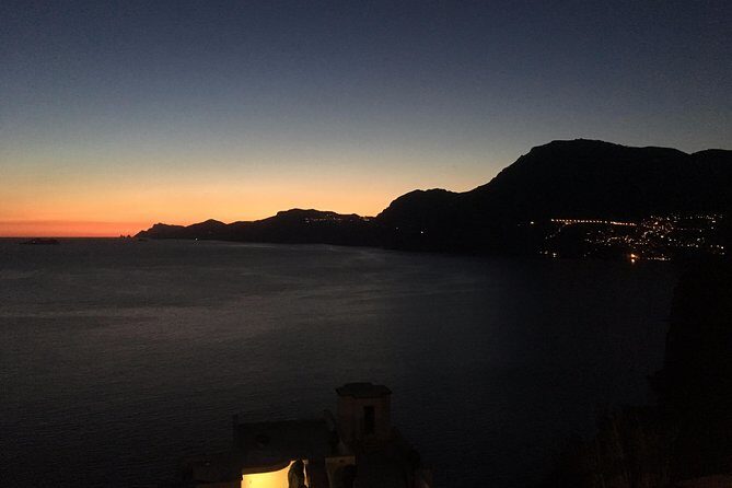 Transfer from Positano to Naples - An In-Depth Look at the Transfer Experience