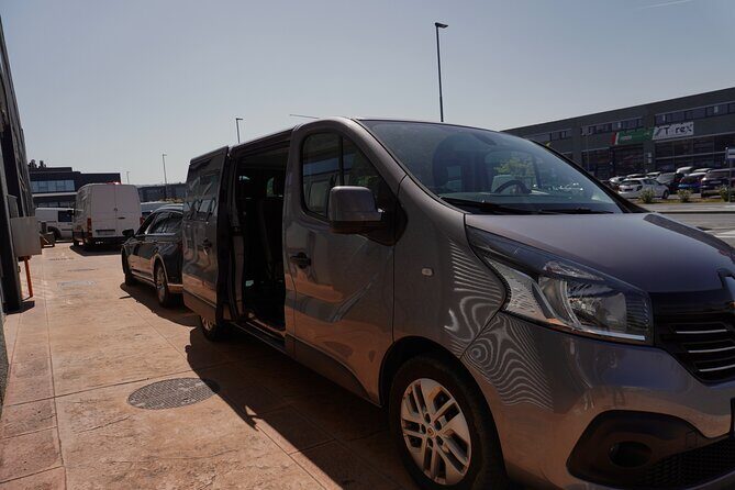 Transfer from Venice Airport (VCE) to Trieste - Who is This Transfer Best For?