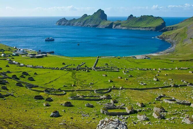 Transfer Melbourne Airport MEL to City Centre/St Kilda/Hawthorne - The Sum Up