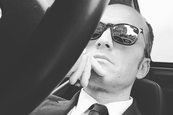 Transfer private from Positano to Naples or viceversa - Key Points 