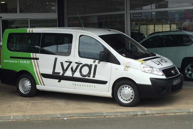 Transfer to Tontouta International Airport - A Closer Look at the Transfer Experience