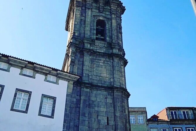 Transport Lisbon/Porto Porto/Lisbon with 2 optional stops - FAQ