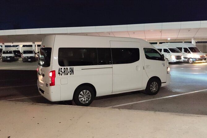 Transportation Playa DE l Carmen to Cancun Airport from 1 to 8 Travelers - Experience and Real-World Insights from Reviews