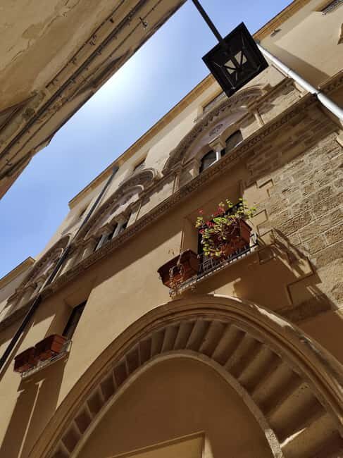 Trapani: Hidden Gems Walking Tour - Discovering the Fish Market Square and Surroundings