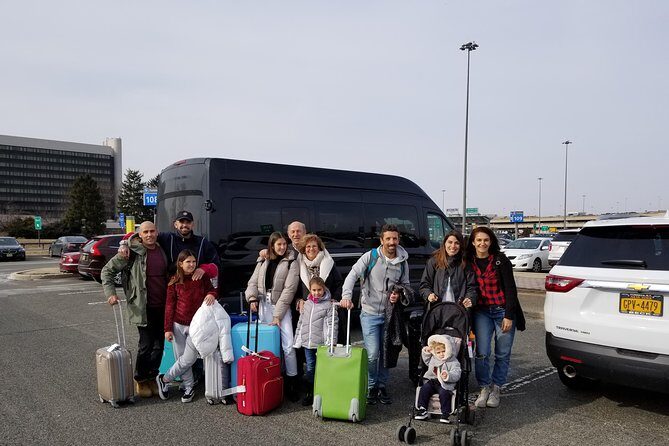 Traslado Privado del Aeropuerto EWR a Hoteles en NYC cada hora - Key Points