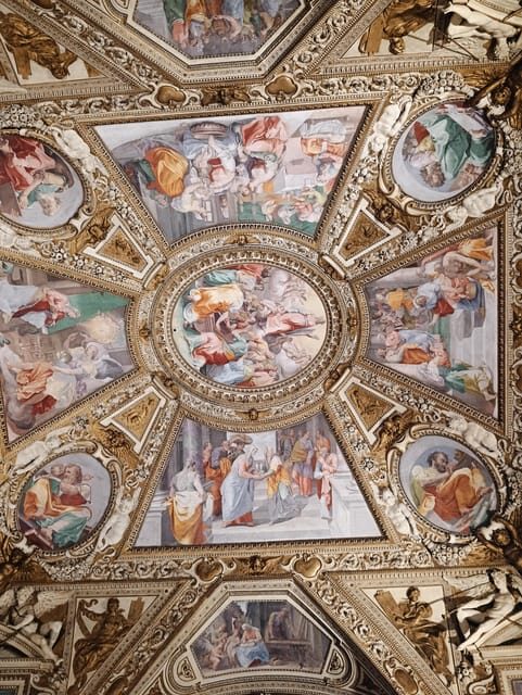 Trastevere, the neighborhood of the first Christians - An Introduction to the Tour