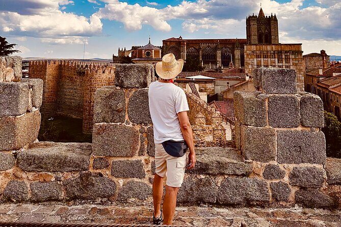 Travel through Segovia and Avila in a Small Group from Madrid - FAQ