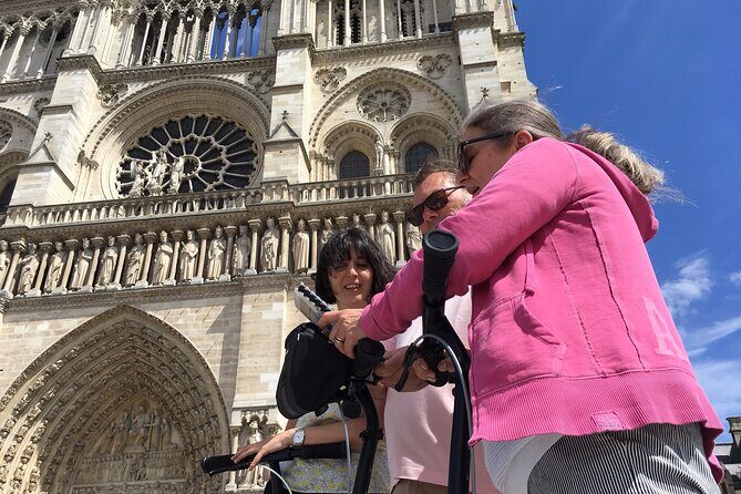 Treasure Hunt in Paris  From the Panthéon to the Louvre - What to Expect from the Treasure Hunt