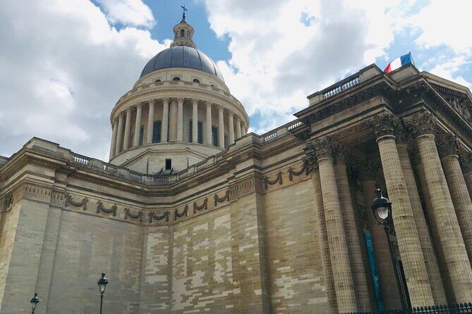 Treasure Hunt in Paris  From the Panthéon to the Louvre - Who Should Consider This Experience?