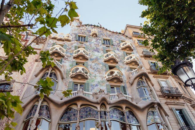 Treasures of Barcelona: Private Gaudi Walking Tour - Authentic Experiences and Tips