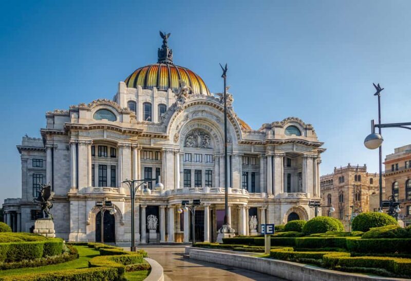 Treasures of Mexico City: Palaces and Museums - Key Points