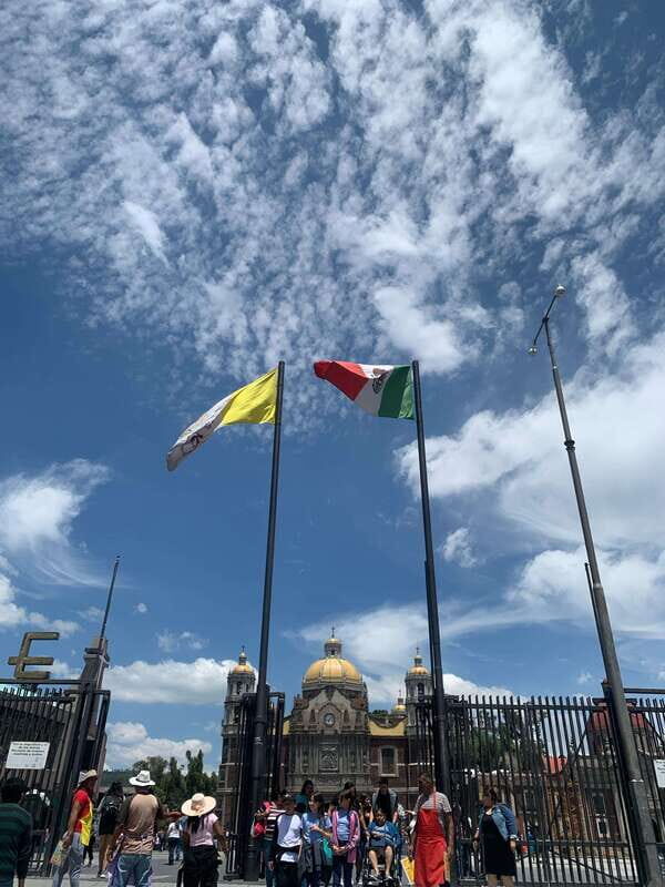 Trip through Teotihuacan, Basilica and Mezcal tasting. - FAQ