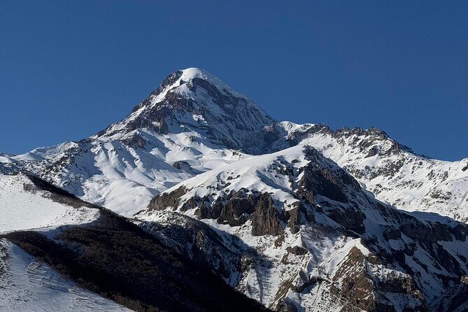 Trip to Kazbegi Mountains Zhinvali, Ananuri, Gudauri and Kazbegi - Starting Point and Transport