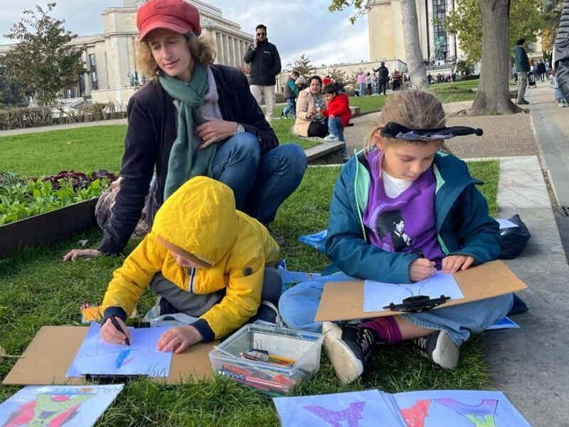 Trocadero: Eiffel Tower coloring workshop for kids - How This Tour Fits Into Your Paris Itinerary