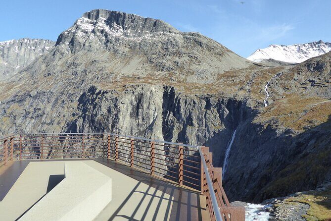 Trollstigen 100% Highlights Fjord to Troll 10 stops 16 seats max - Trollstigen’s Main Viewpoints